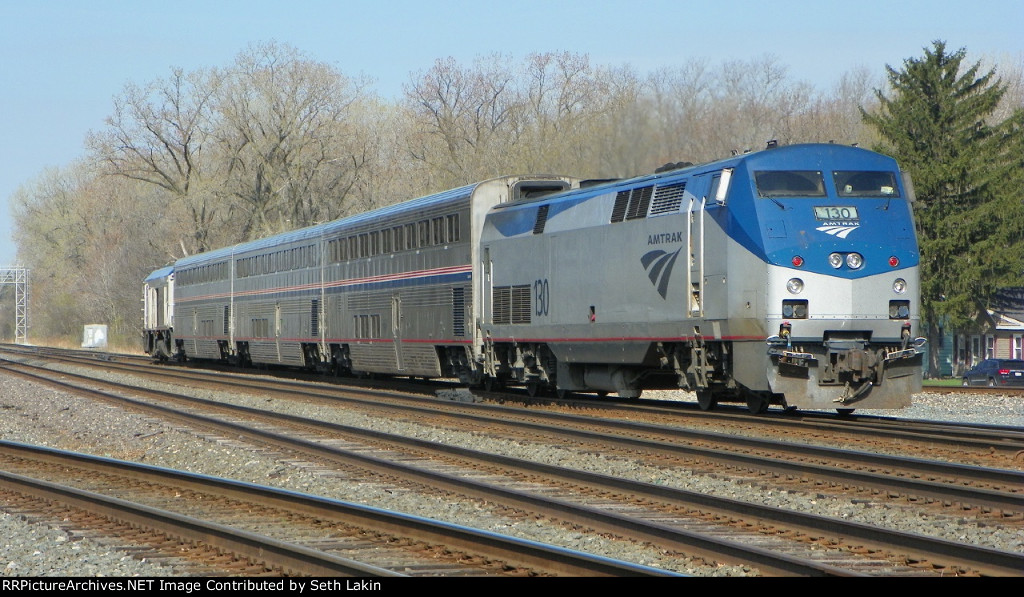 AMTK 130 bring up the reat of #371